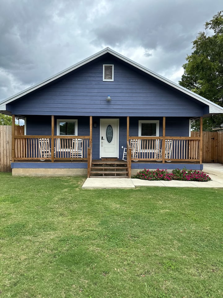 Superhost! Safe Clean & Peaceful. Your Home Awaits - Tuscaloosa, AL