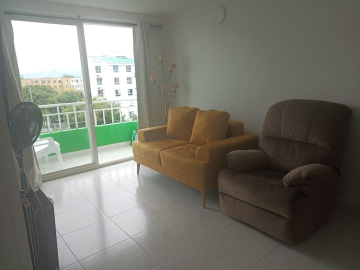 Cómoda Habitación Con Baño Exclusivo - Neiva