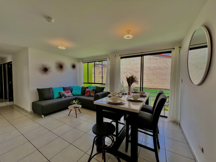 Terazzo! 3 Room Apt With Office In Colonia Escalon - San Salvador