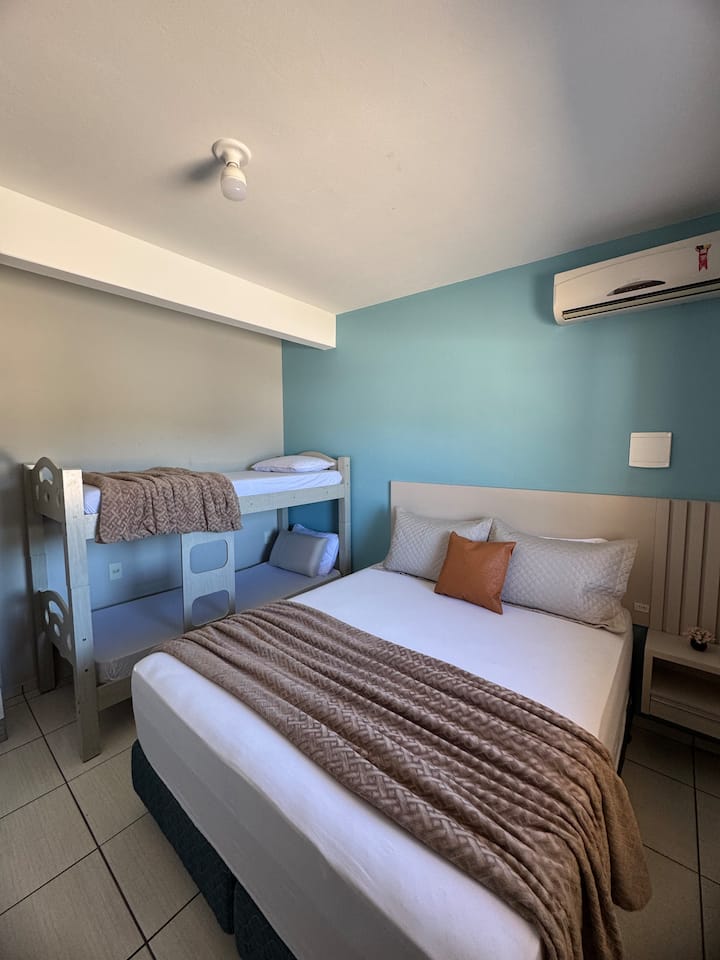 Apê No Centro Gastronômico E 4 Minutos Da Praia - Governador Celso Ramos