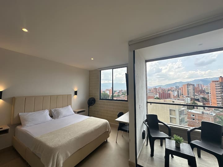 Apt With A Great View, New And Quiet -Laureles! - Medellín