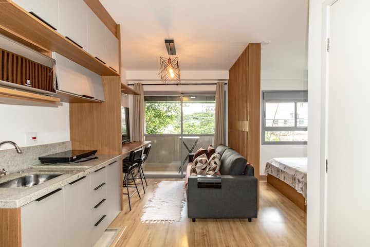 Flat Inteiro Em Moema - Moema