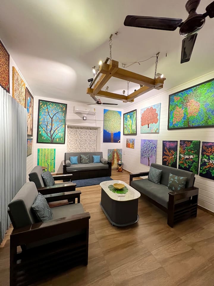 Artist House With Garden - Ahmedabad