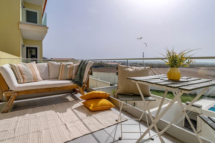 Sunny Mar 89 | Pool | Baleal| Bliss Collection - Ferrel