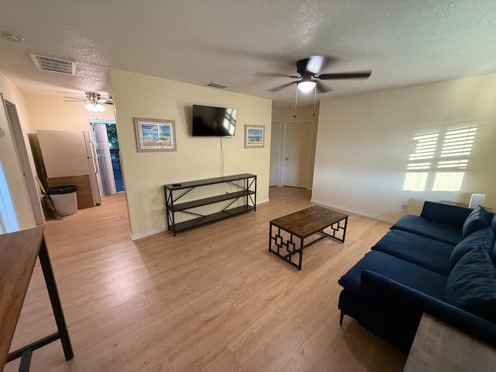 Punta Gorda Home With Screened Patio - Punta Gorda, FL