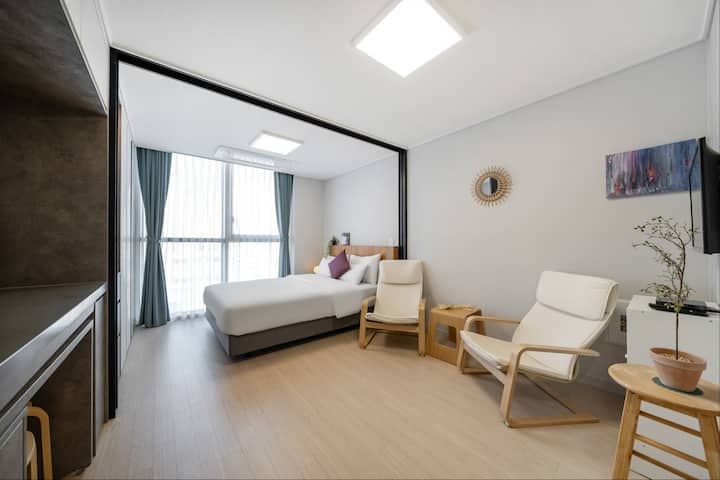 #인천국제공항 15분거리#인천공항 샌딩서비스# 장박 대폭할인#인스파이어 20분# 풀옵션 - South Korea