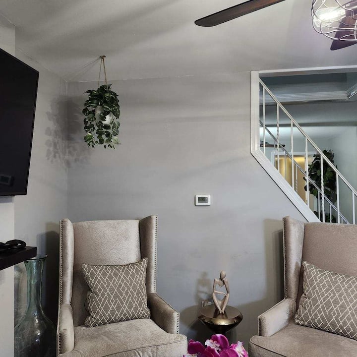 Beautiful Family Home - Camden, NJ