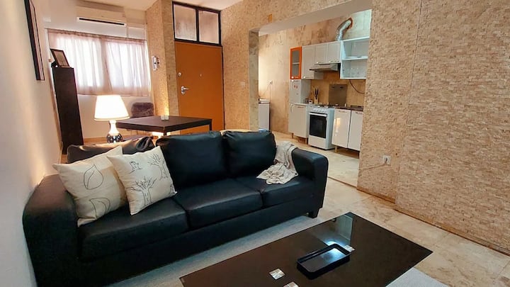 T1 Sombre Et Cosy En Centre Ville - Angola