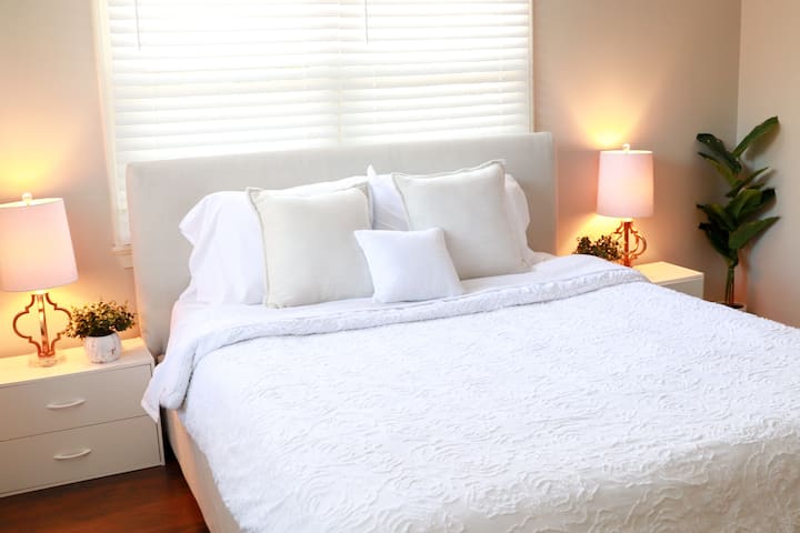 Cute, Cozy, And Quiet Home! - Shreveport, LA