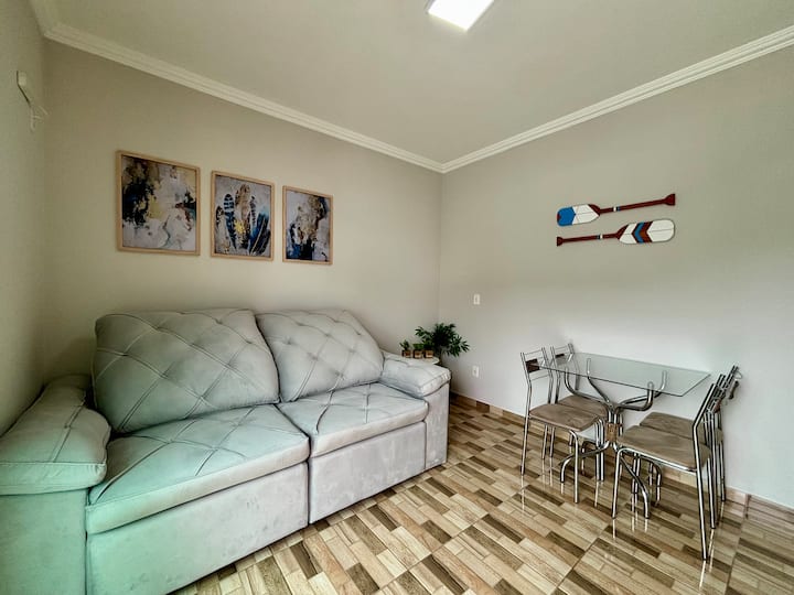 Apartamento De 1 Dormitório Na Praia De Palmas - Governador Celso Ramos