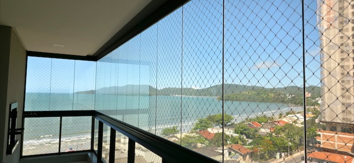 Excelente Apto Em Porto Belo Com Vista Para O Mar - Porto Belo