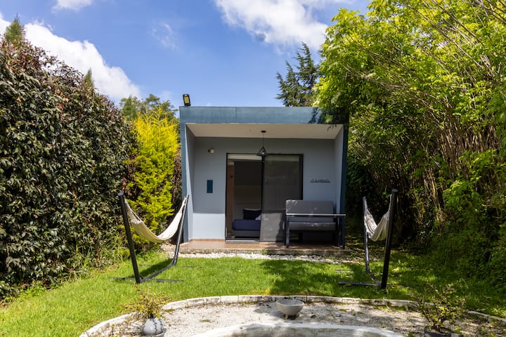 Family Luxury Tiny House: Hot Tub & Breakfast - El Rosal