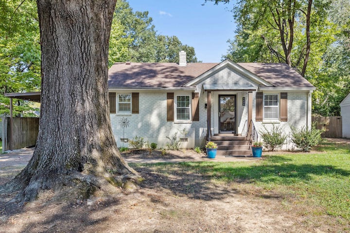 East Memphis Living Close To Everything - Memphis