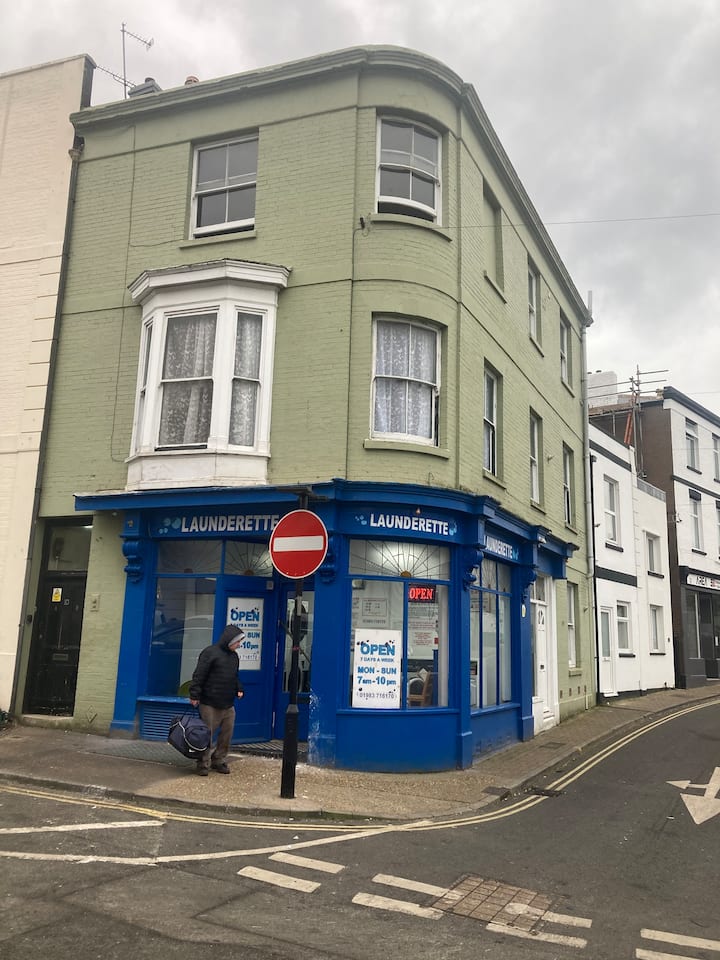 10 A George St Sea View Apartment - Isle of Wight