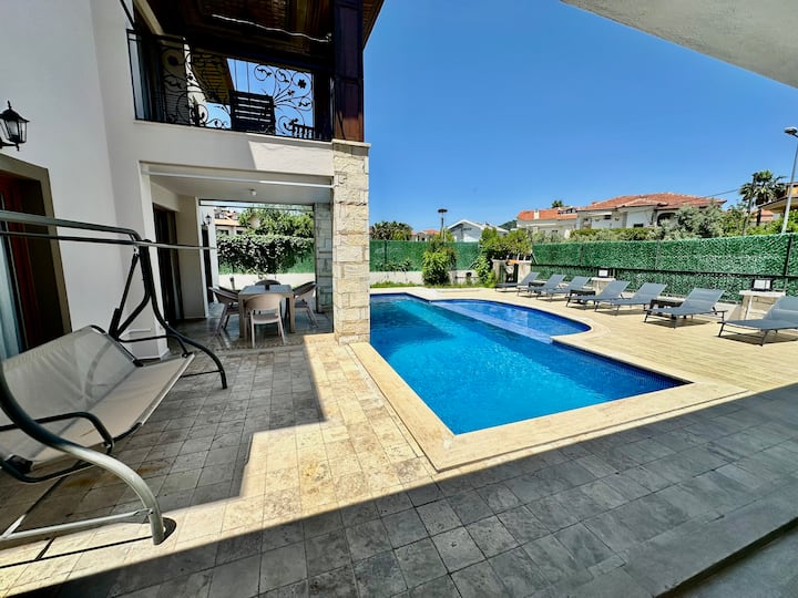 Merkeze 5 Dk Lık Yürüme Mesafesinde - Dalyan