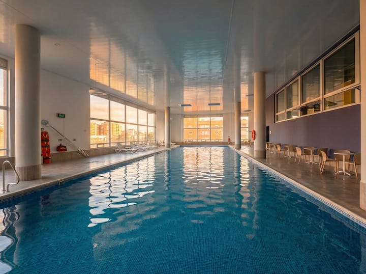 Vive En Club House · Apto, Aeropuerto & Mall - Bogota