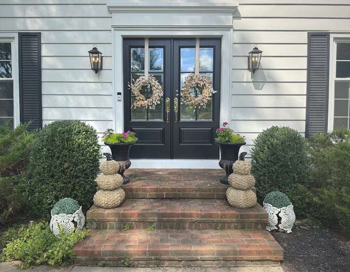 Maison Durieux - Hudson, OH