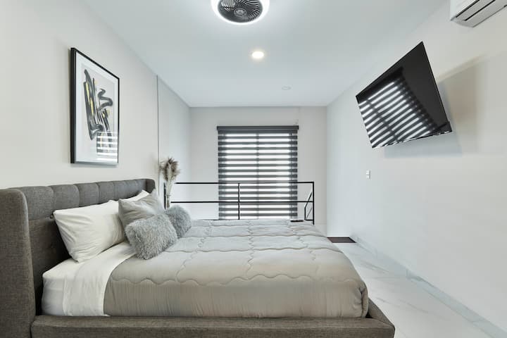 Loft W/ Rooftop Pool, Bbq & Skyline Views - Cabo San Lucas