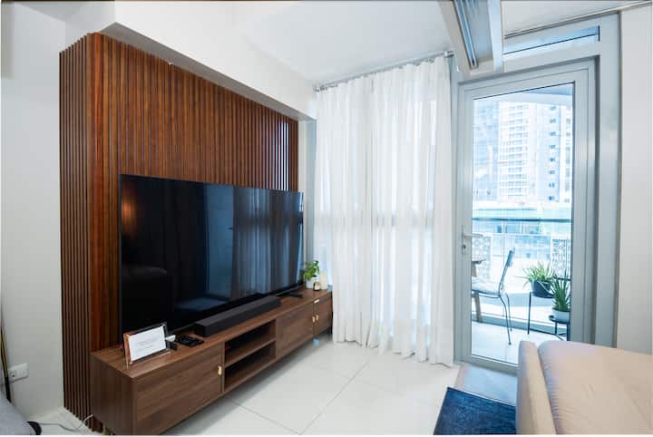 Romantic City Stay L Stylish L Walk To Restos/bars - Taguig