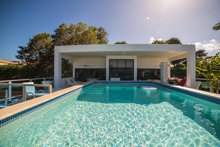 Ocean View,infinity Pool,bar - Sosúa