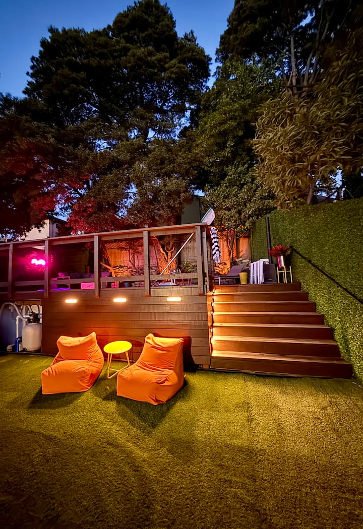 Hot-tub Getaway, Urban Elegance Awaits! - Alameda, CA