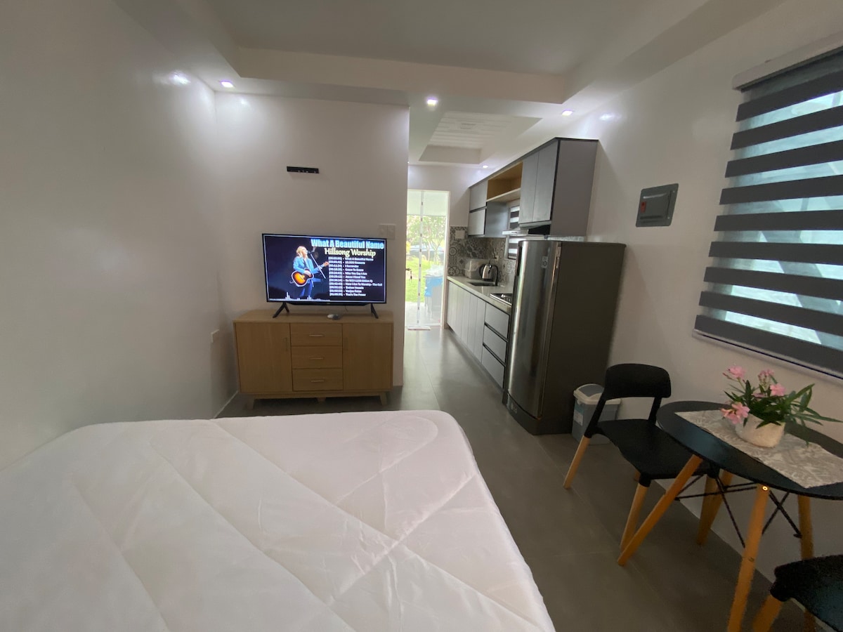 Type de studio confortable - Guest houses à louer à Dumaguete, Visayas ...