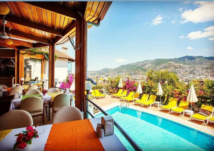 Sunny Damlataş - Kleopatra Beach - Alanya