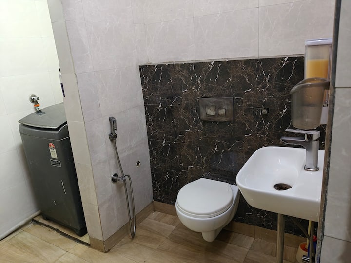 Cozy Budget Room In East Delhi-ground Floor Access - Delhi