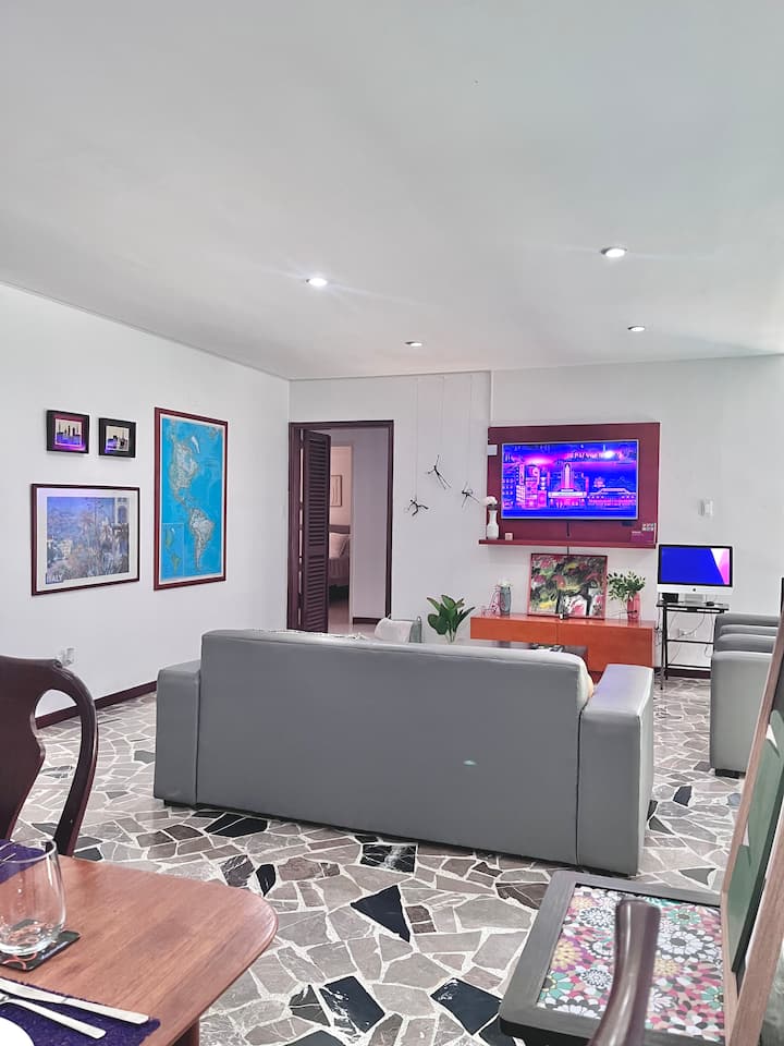 Apartamento, Las Mercedes - Venezuela
