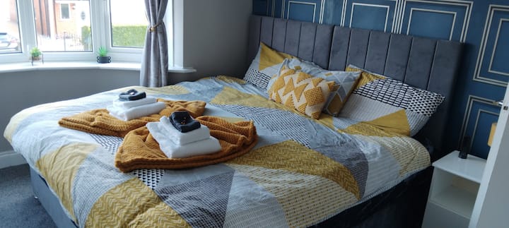 Clifton 3br House | Free Parking | Near Parks - Preston