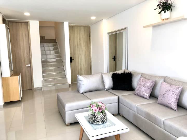 Lujoso Duplex , Céntrico, Cerca A La Playa. - Cartagena, Colombia