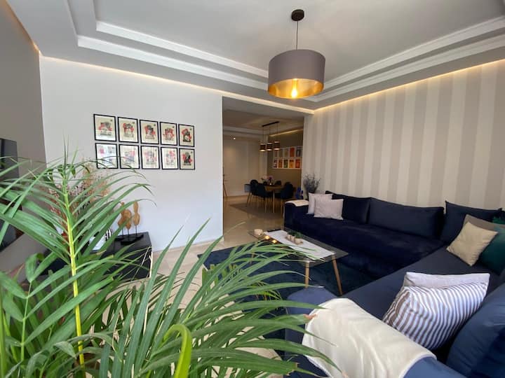Spacious & Cozy 2br Apt In Central Casablanca - Casablanca
