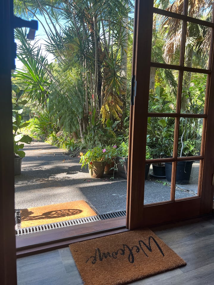 Stokers Siding  Apartment - Uki