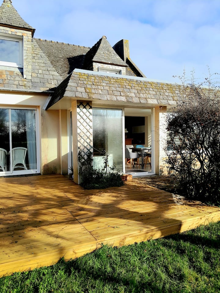 Escapade Cosy : Plages, Loisirs Et Détente à Pied. - Plouescat