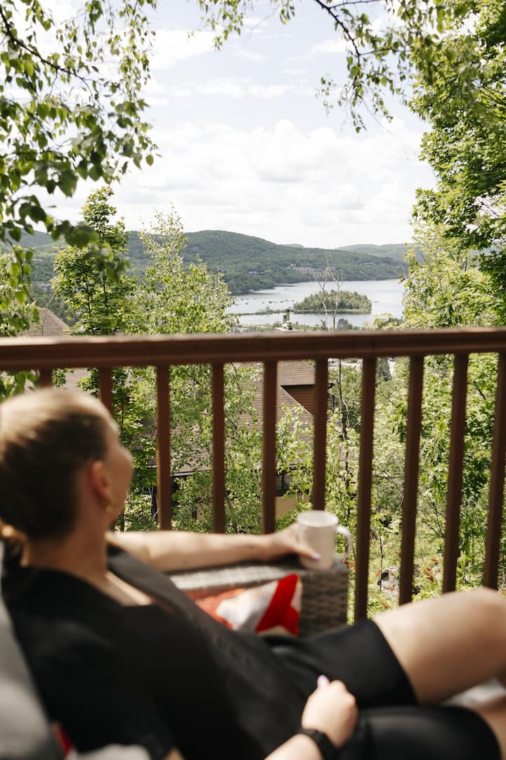 Condo Tremblant | Vue Lac/montagne Bbq Navette - Mont-Tremblant