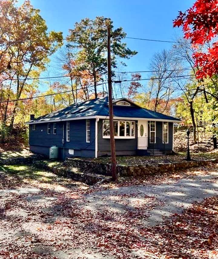 Entire House In Shrewsbury - Shrewsbury, MA