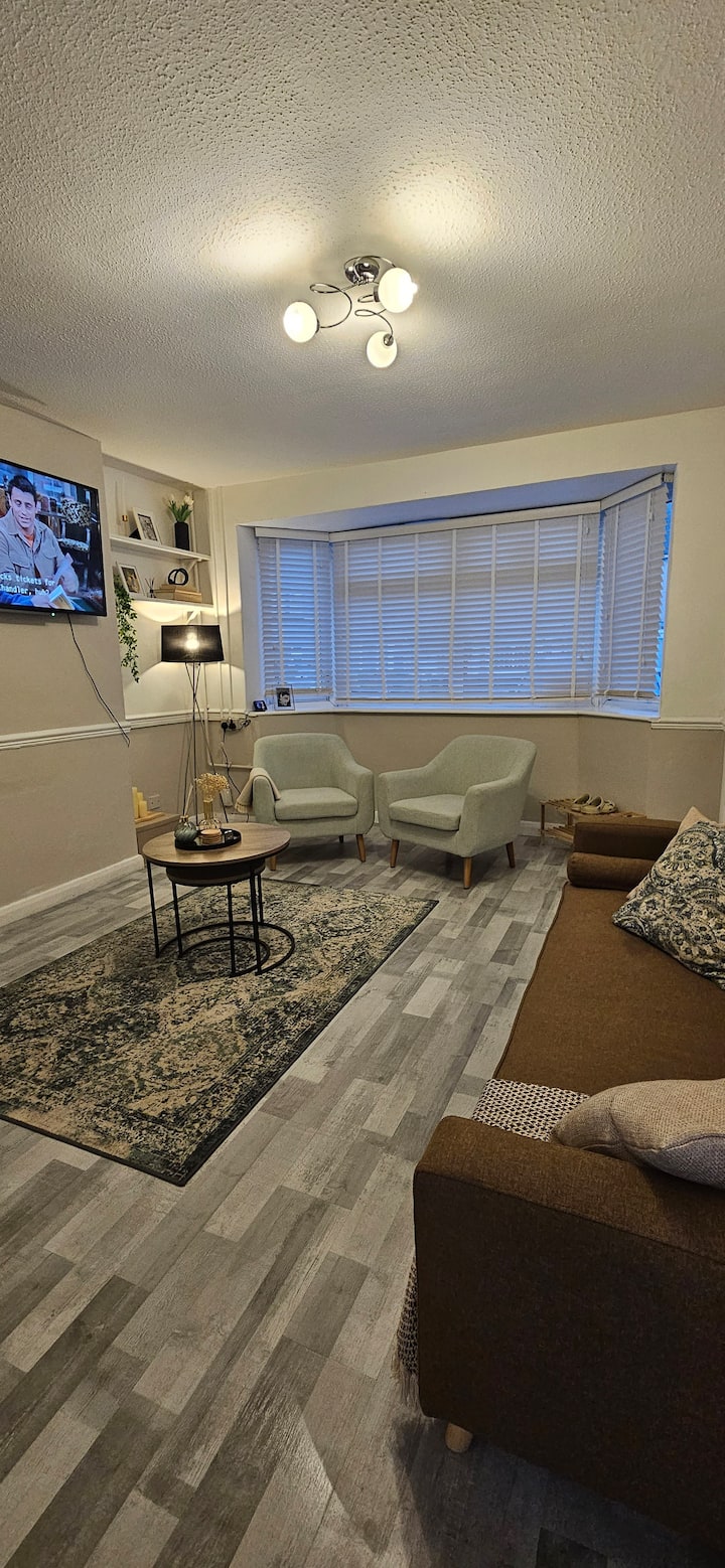 Easy Access To Cardiff Center * Parking * Wifi-tv - Cardiff