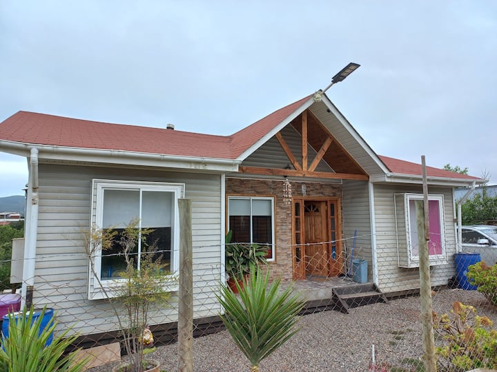 Casa Cómoda, Lugar Tranquilo, Ideal Para Descansar - La Ligua