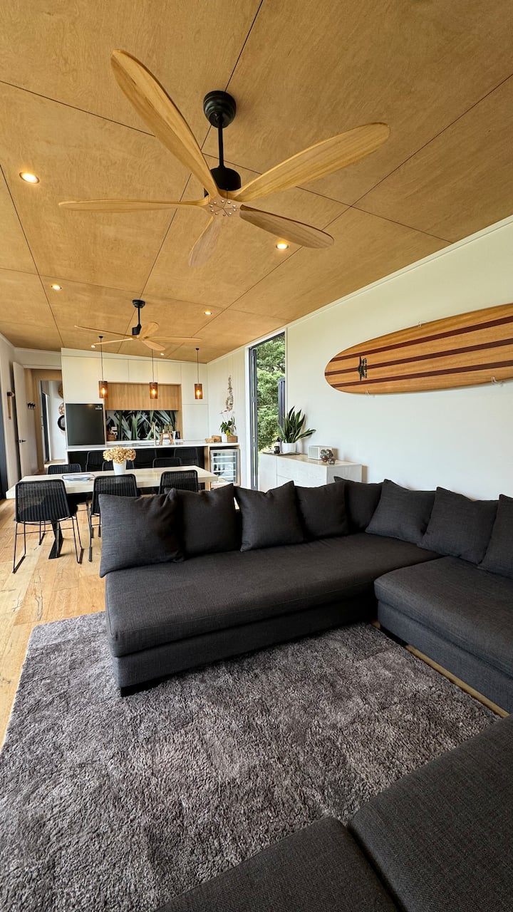 Luxurious Beach Retreat - Mangawhai