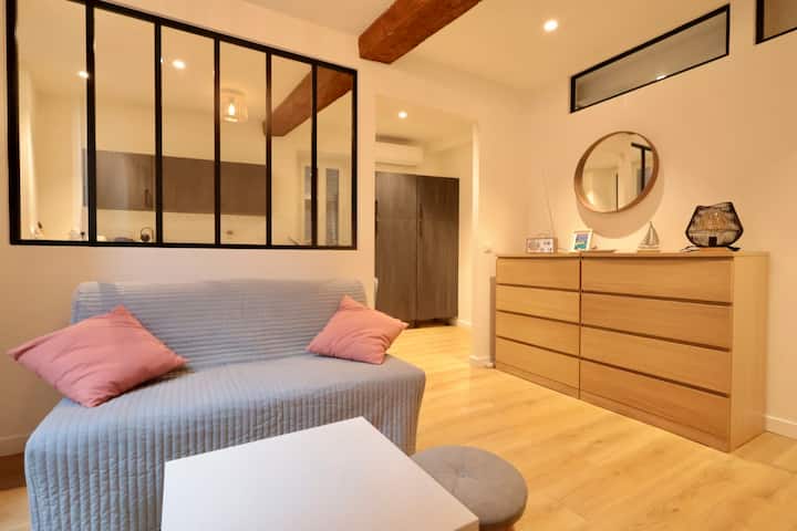 Le James Close: Apt 4 Prs Standing - Vieille Ville - Côte d’Azur