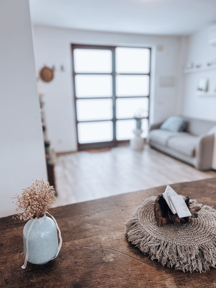 Cute 2 Bedroom Beach Apartment -