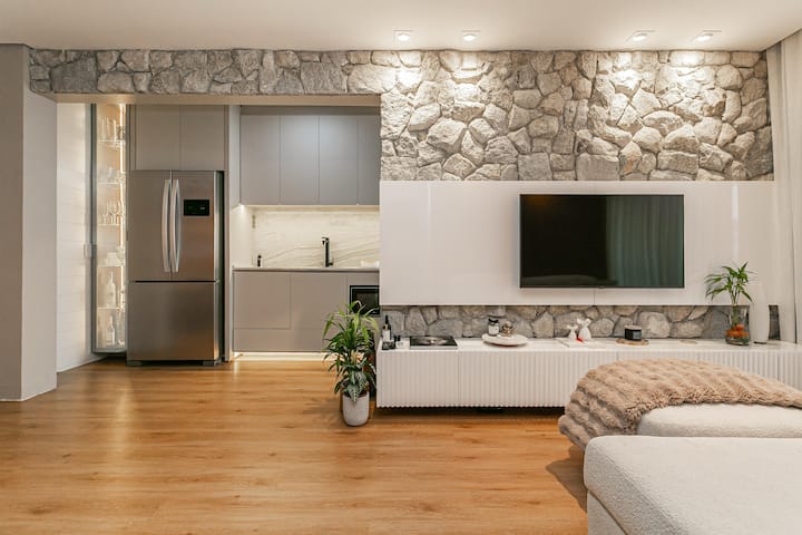 Apartamento Design Próximo à Beira Mar - Florianópolis