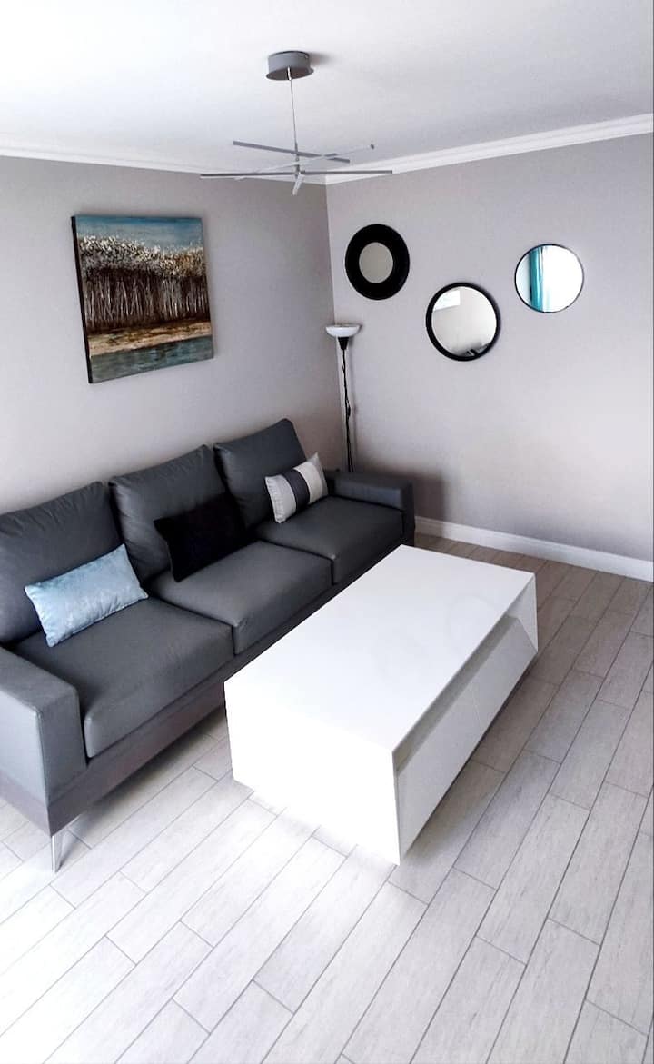 Spacious 2 Bedroom Apartment - Limassol