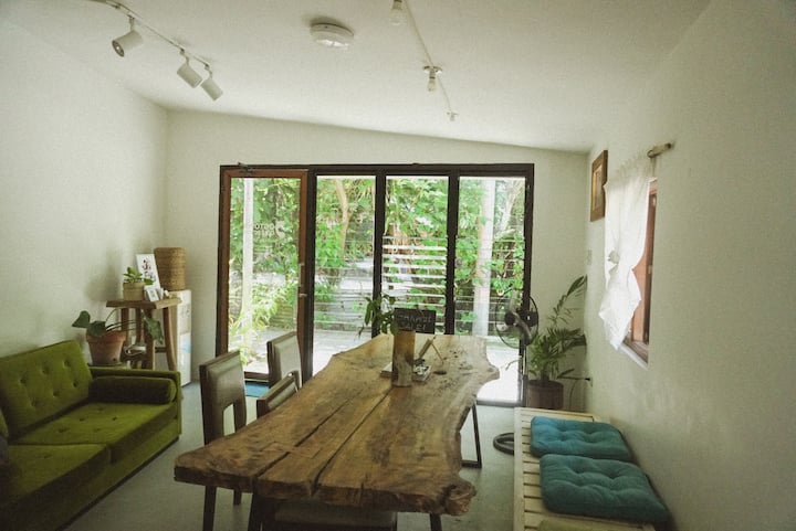 Surf & Work Hub: Cozy Stay 100m From Sabang Beach - Baler