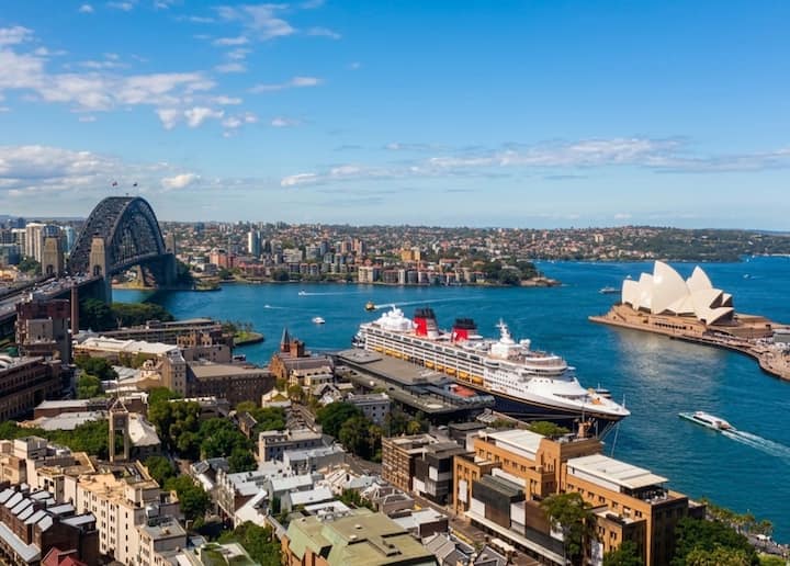 Opera House, Habour Bridge Views, Sauna, Pool, Gym - Sydney