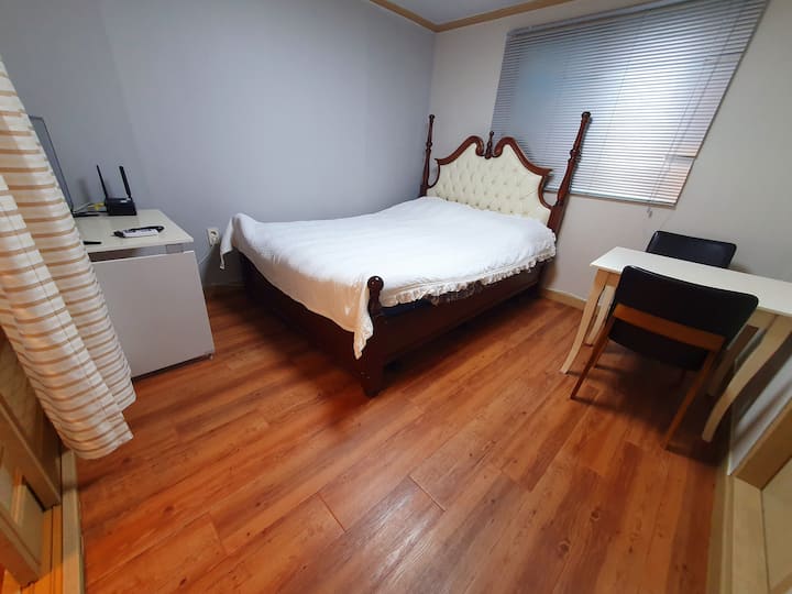 임당동Aey 영남대역 임당역 지하철역 도보15분 거리 위생소독 철저 - 영천시