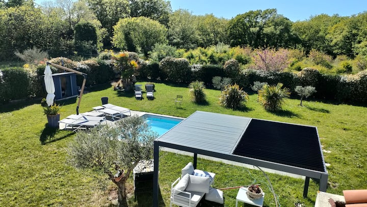4 Chambres Ou Maison Avec Piscine - Éguilles