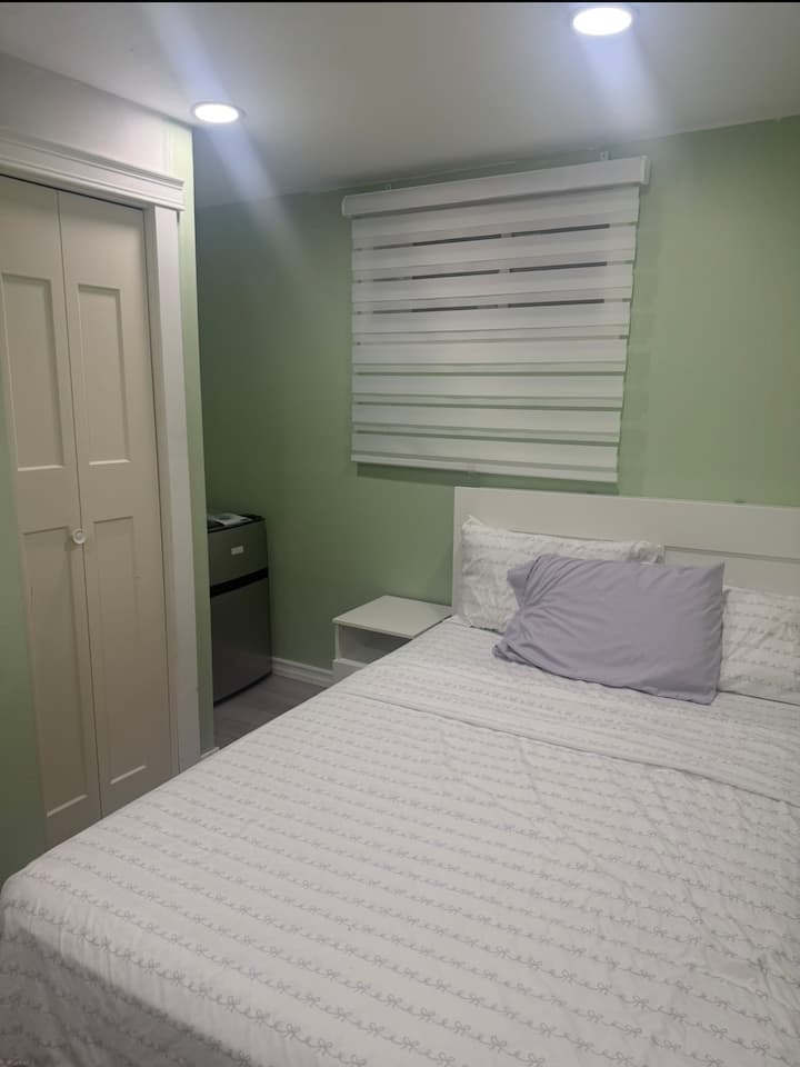 Modern Comfort | 3 Cozy Beds + Stylish Kitchen - Brooks