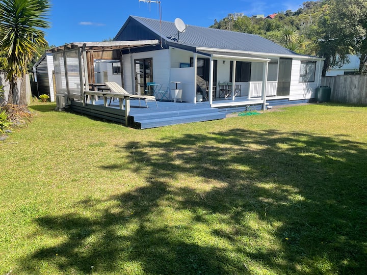 Kiwi Family Bach; Free Use Of Kayaks, Sups, Bikes - Pauanui