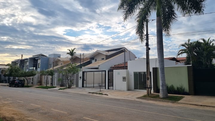 Apê Aconchegante Em Morada Nobre + Ar-condicionado - Barreiras